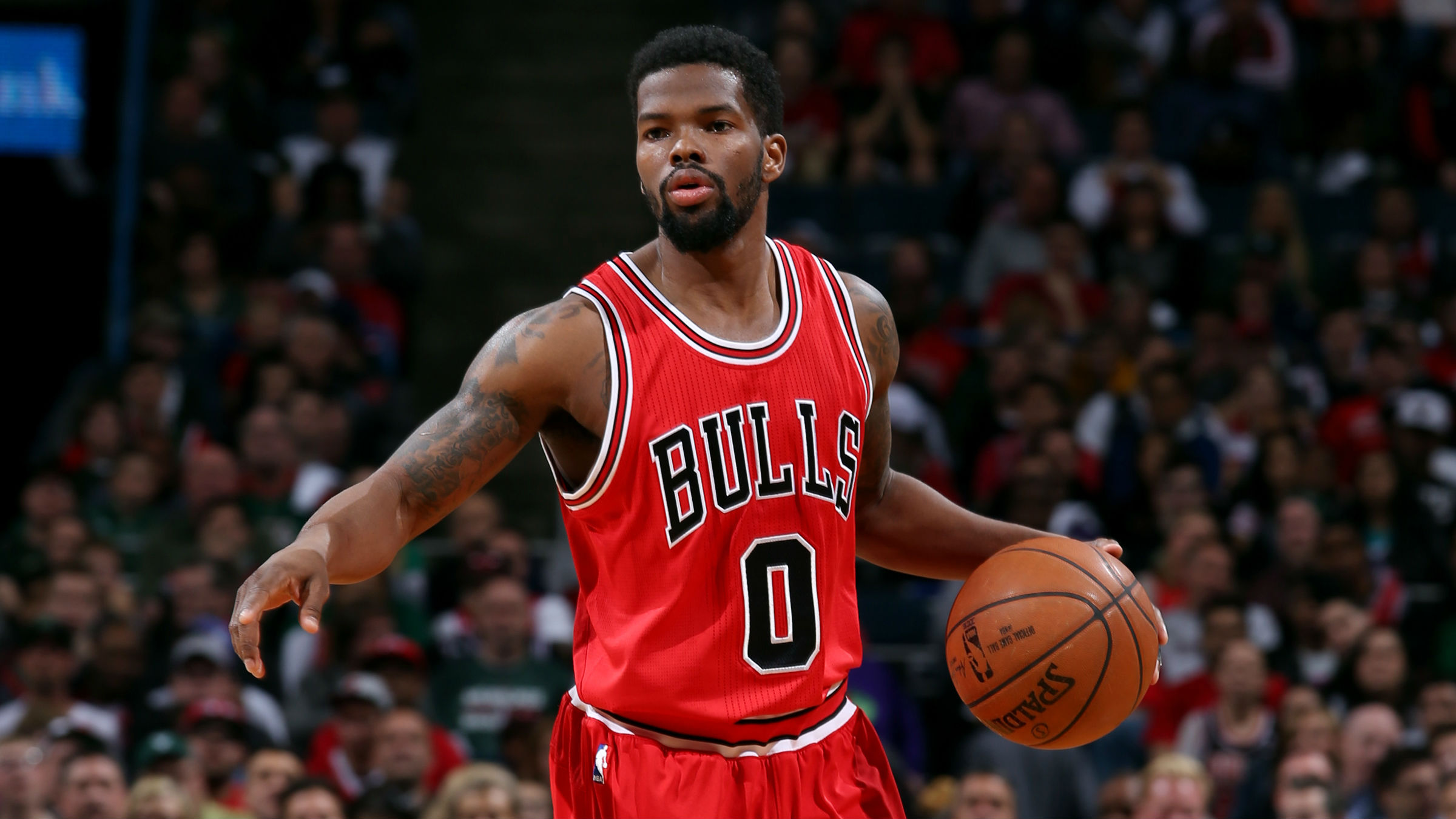 Bulls re-sign Aaron Brooks, Mike Dunleavy | NBA.com Australia | The ...