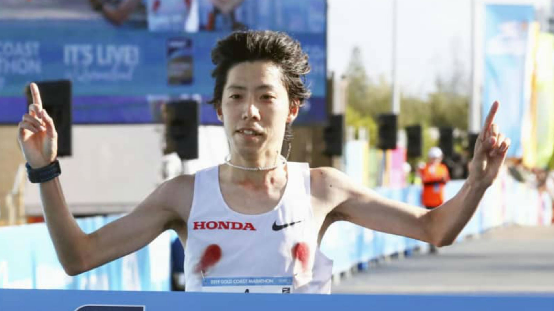 Gold Coast Marathon: Japanese runner Yuta Shitara wins Gold Coast ...