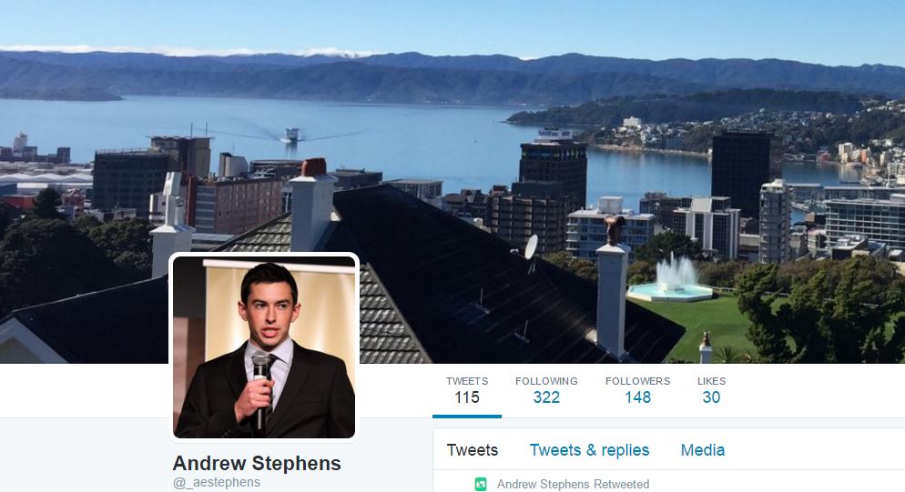 AFL umpire changes Twitter picture after barrage of criticism ...