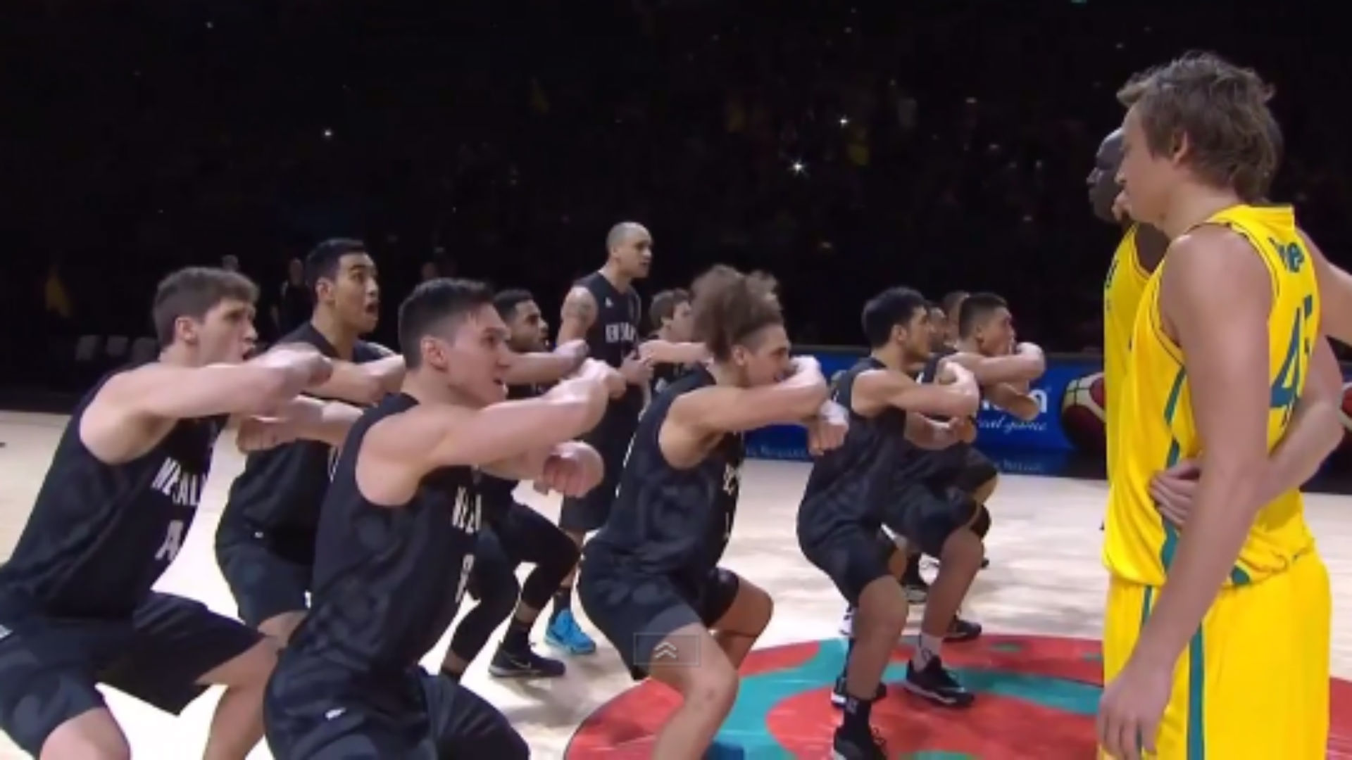 New Zealand performs Haka Dance, gets in Bogut and Dellavedova's face ...