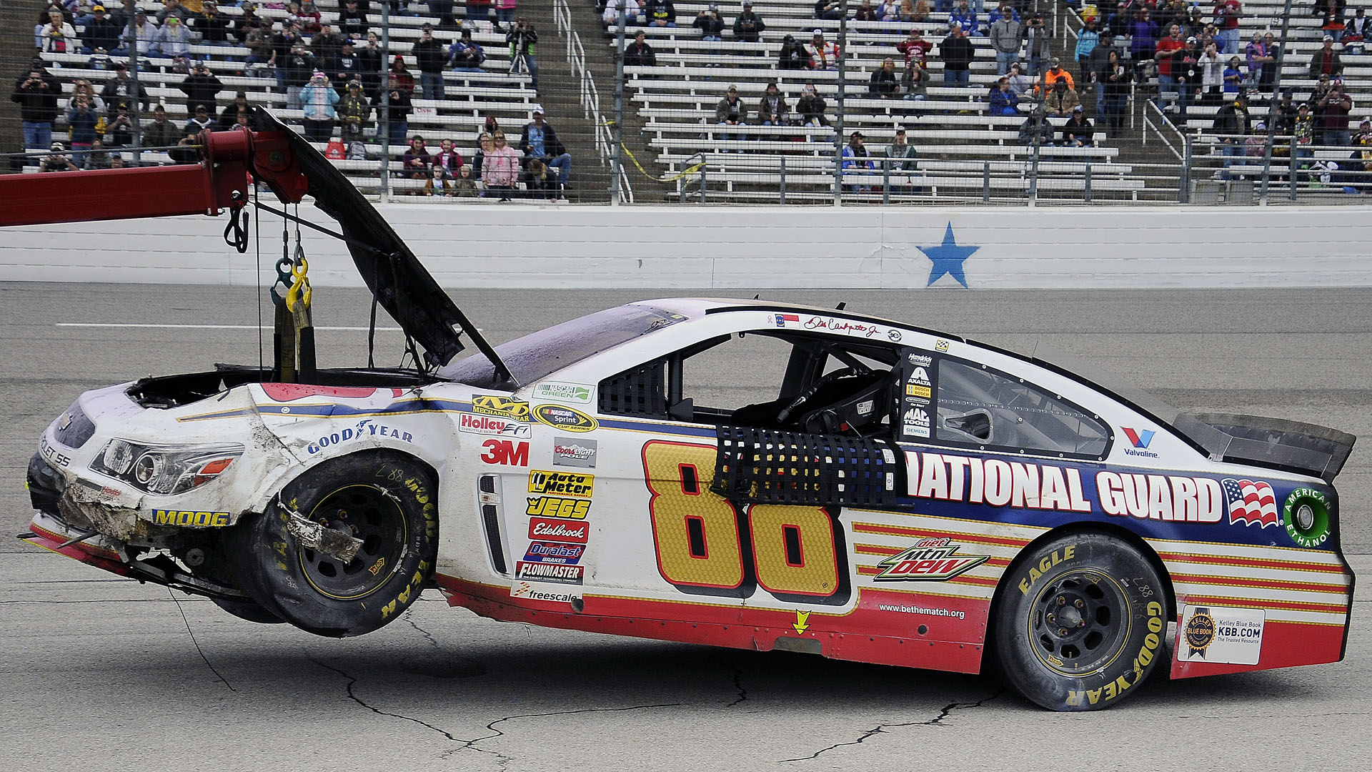 Splitter vs Valence : r/NASCAR