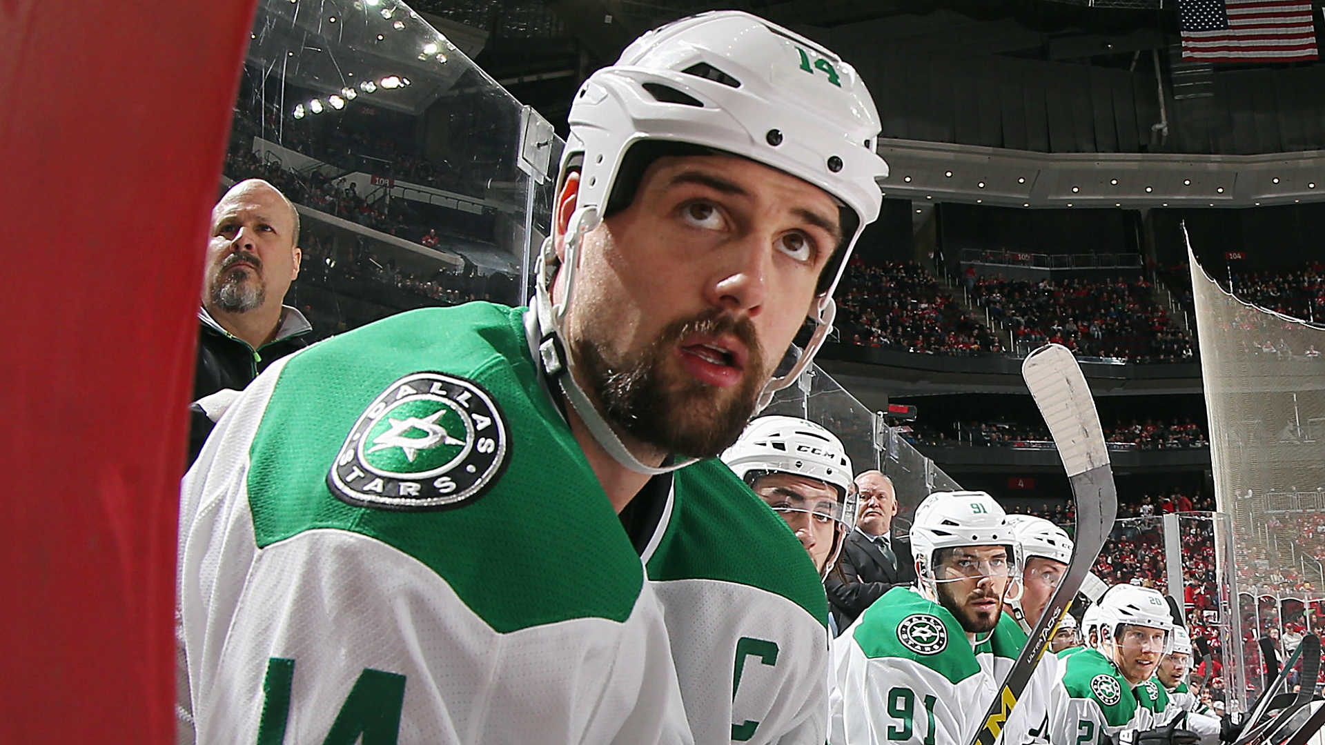 WATCH: Jamie Benn, Dustin Byfuglien throw down in Stars-Jets matchup ...
